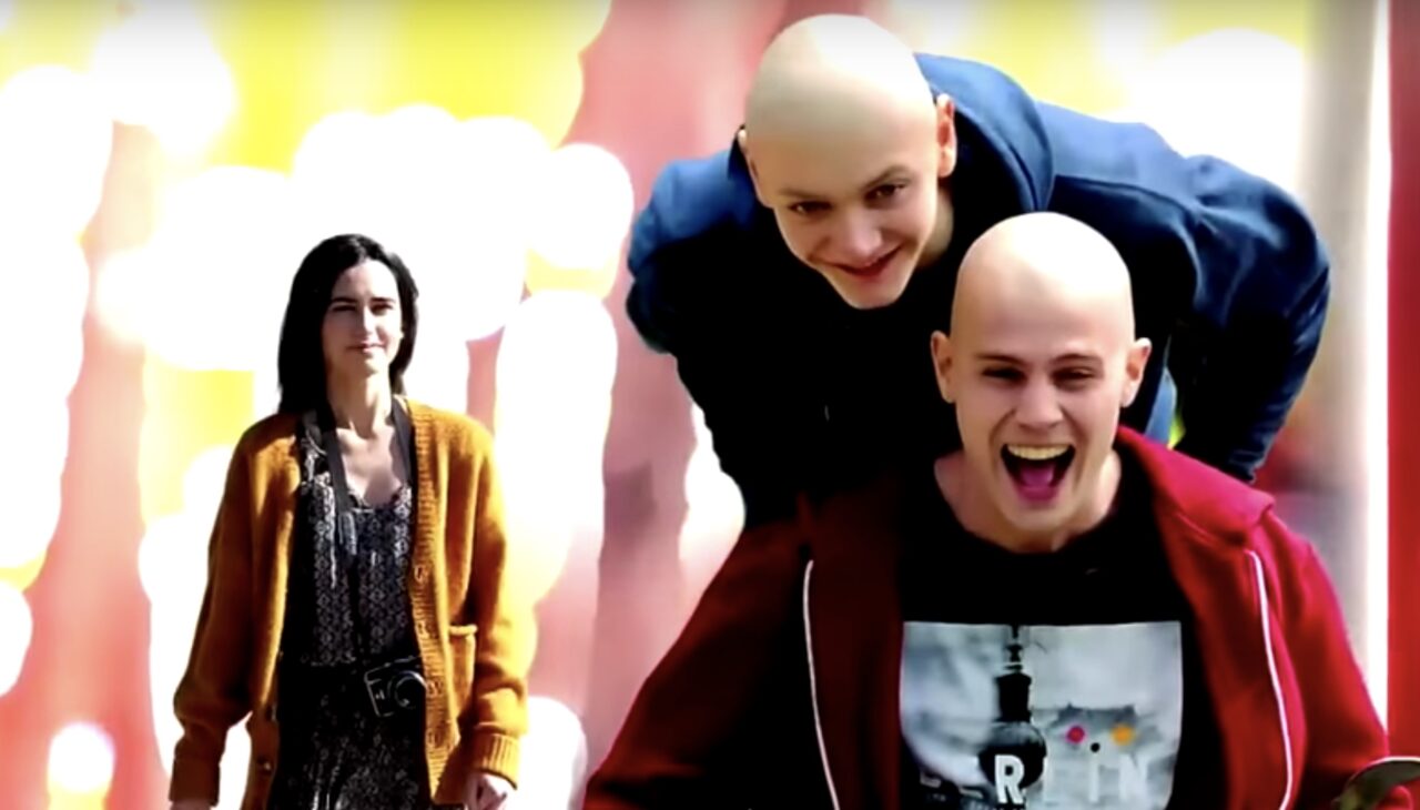 Les Bracelets Rouges, un final bouleversant qui annonce une saison 2